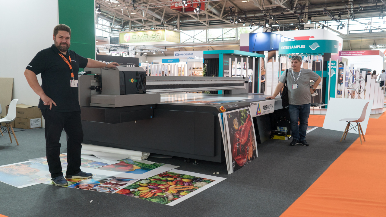 Flora Xtra3220 UV LED flatbed stigao u Ars kopiju • Print Magazin